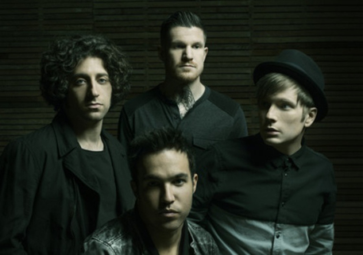 FALL OUT BOY、5thアルバム『Save Rock And Roll』より収録曲「Alone Together」のミュージック ...