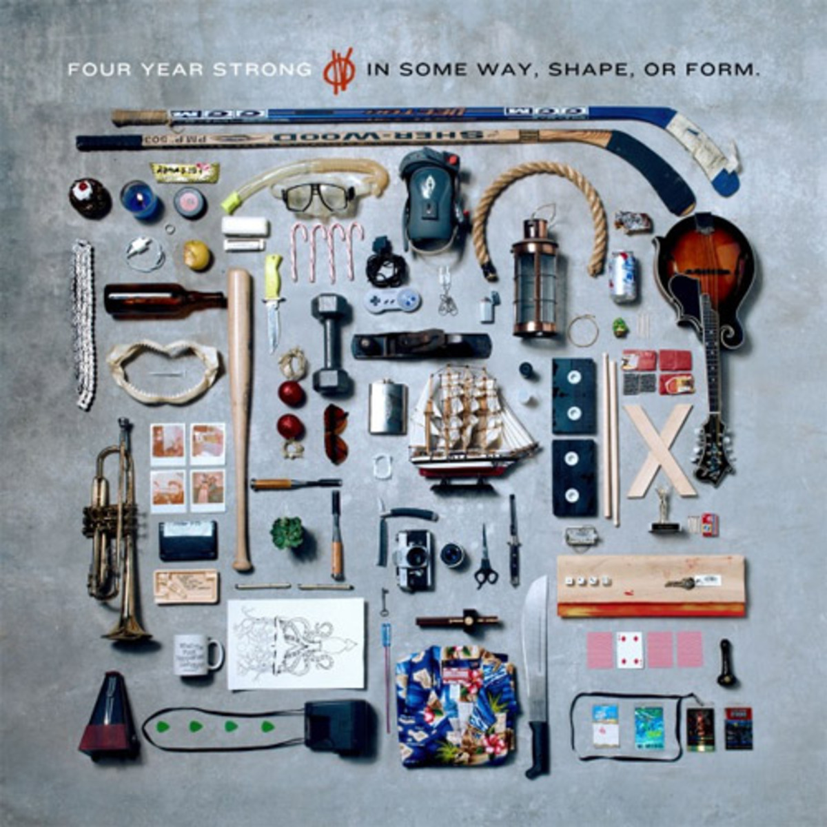FOUR YEAR STRONG、ニューアルバム『In Some Way, Shape, Or Form』より新曲「Just Drive」の ...