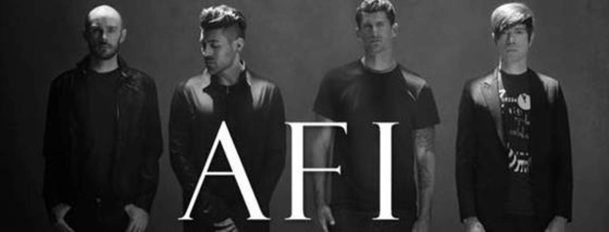 AFI、10/23リリースのニュー・アルバム『Burials』収録曲「A Deep Slow Panic」の音源を公開！ | 激ロック ニュース
