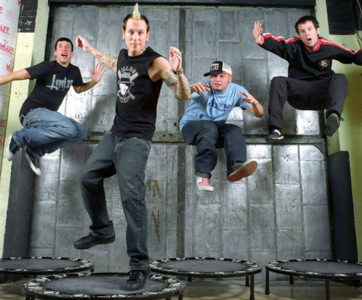 MEST、最新PV「Almost」を公開！ | 激ロック ニュース