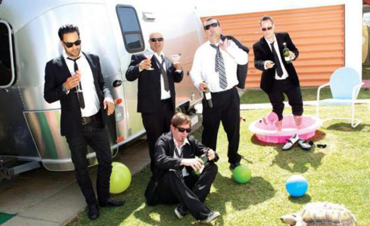 STRUNG OUT、昨年の来日時の映像を収めたトレーラーにて6月にニュー・アルバムのリリースを発表！ | 激ロック ニュース