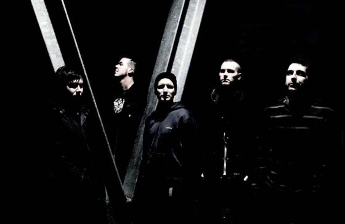 北欧メタル・シーンを席巻するインダストリアル・メタル・バンドTHE INTERBEING、9/5に『Edge Of The Obscure』を ...