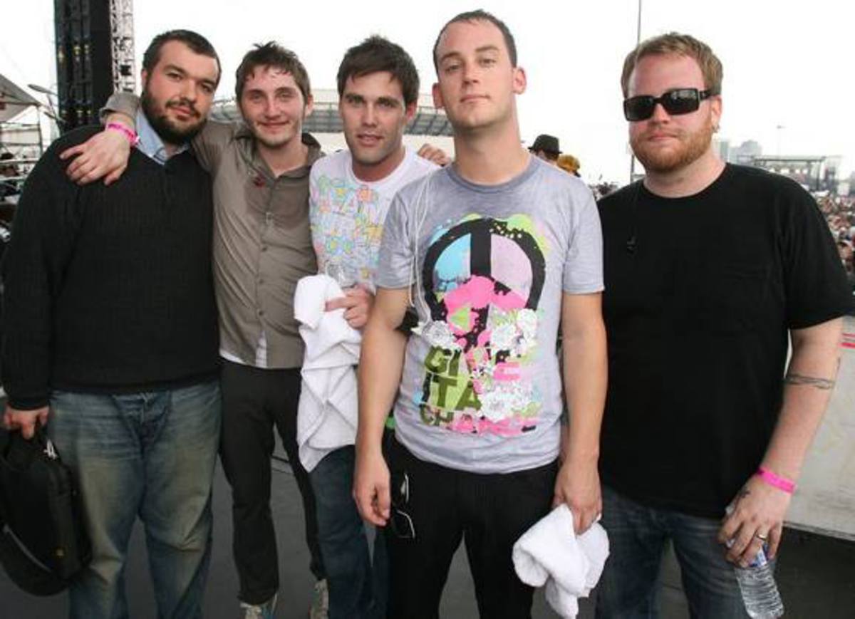 USペンシルバニア州出身の5人組パンク・バンド THE STARTING LINE、来年2月に9年ぶりとなる7インチ・シングル『Anyways ...