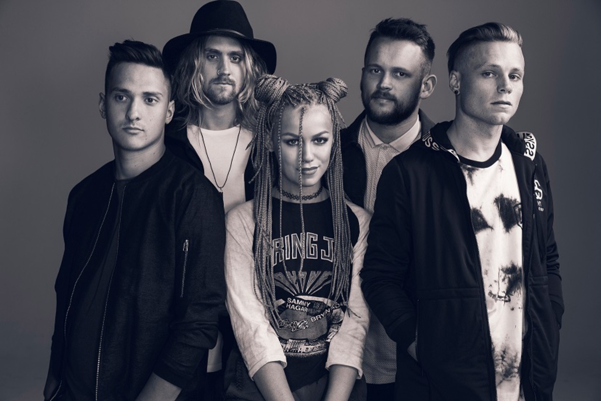"PUNKSPRING 2016"に出演するTONIGHT ALIVE、来年3/9にニュー・アルバム『Limitless』の国内盤リリース決定 ...