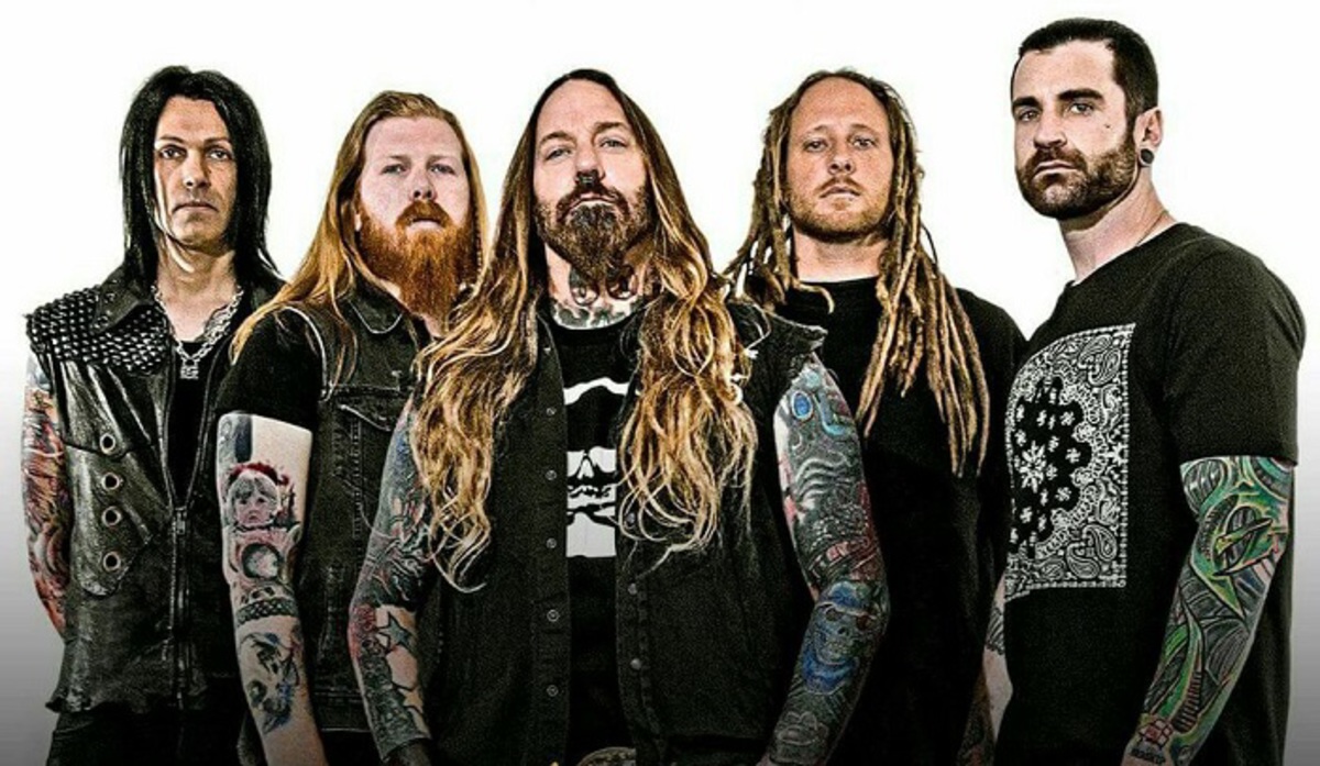 エクストリーム・メタルの重鎮 DEVILDRIVER、5/11リリースのニュー・アルバム『Trust No One』より「Daybreak」の音源公開！ | 激ロック ニュース