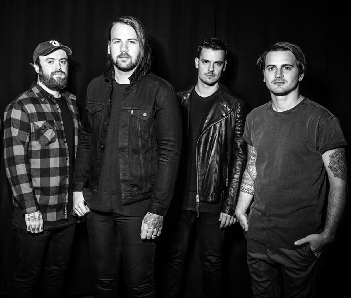 元ATTACK ATTACK!のCaleb Shomo（Vo）率いるメタルコア・バンド BEARTOOTH、ニュー・アルバム『Aggressive』の国内盤を7/6にリリース決定！Koie ...