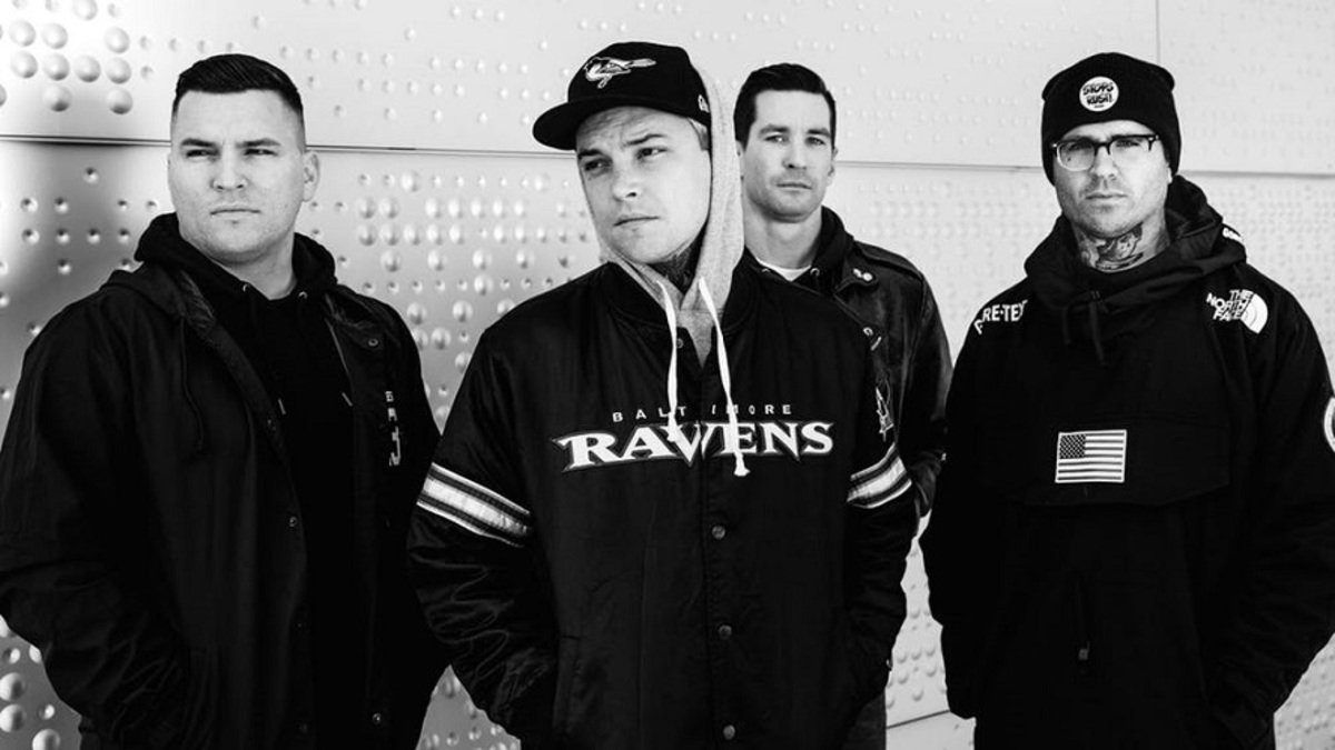 "ACROSS THE FUTURE 2019"で来日するTHE AMITY AFFLICTION、新曲「All My Friends Are ...