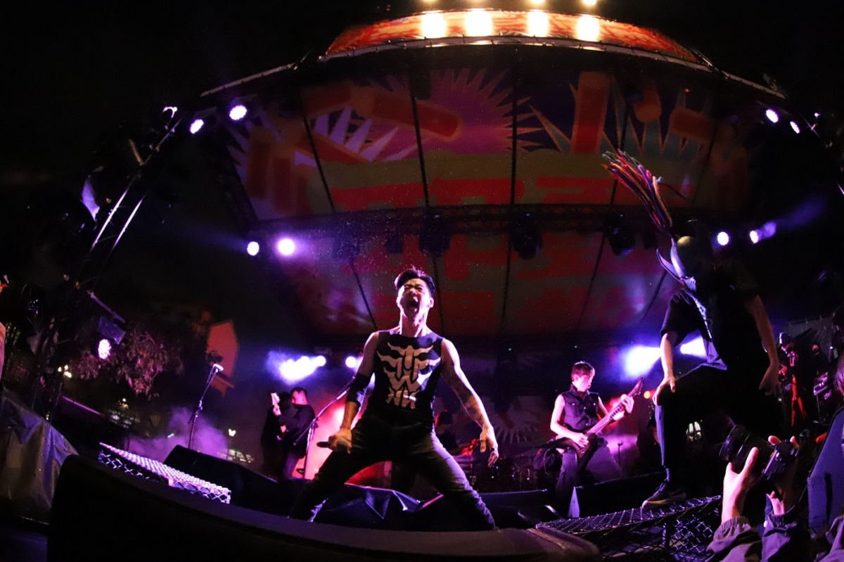 CHTHONICのFreddy＆JesseとFLESH JUICERがコラボ・ライヴ・シングル「Turn The Sun Off」リリース ...