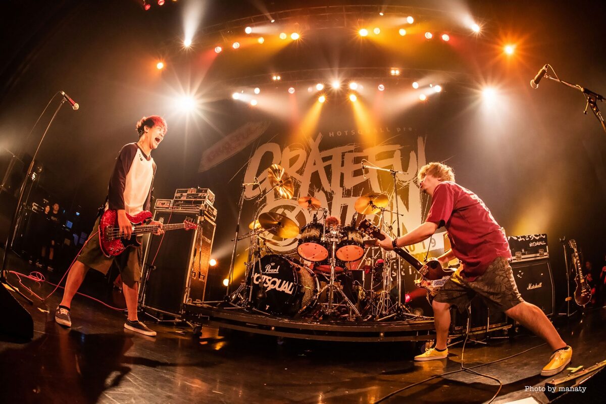 HOTSQUALL、ニューEP『RAIN GROOVES』爆音試聴会＆アコースティック・ライヴ2/20開催！ | 激ロック ニュース