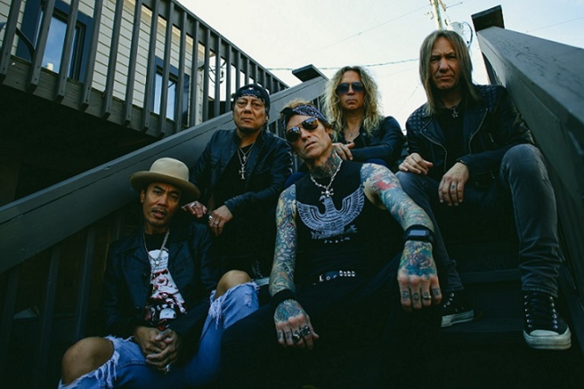 BUCKCHERRY、ニュー・アルバム『Vol. 10』より「Let's Get Wild」MV公開！ | 激ロック ニュース