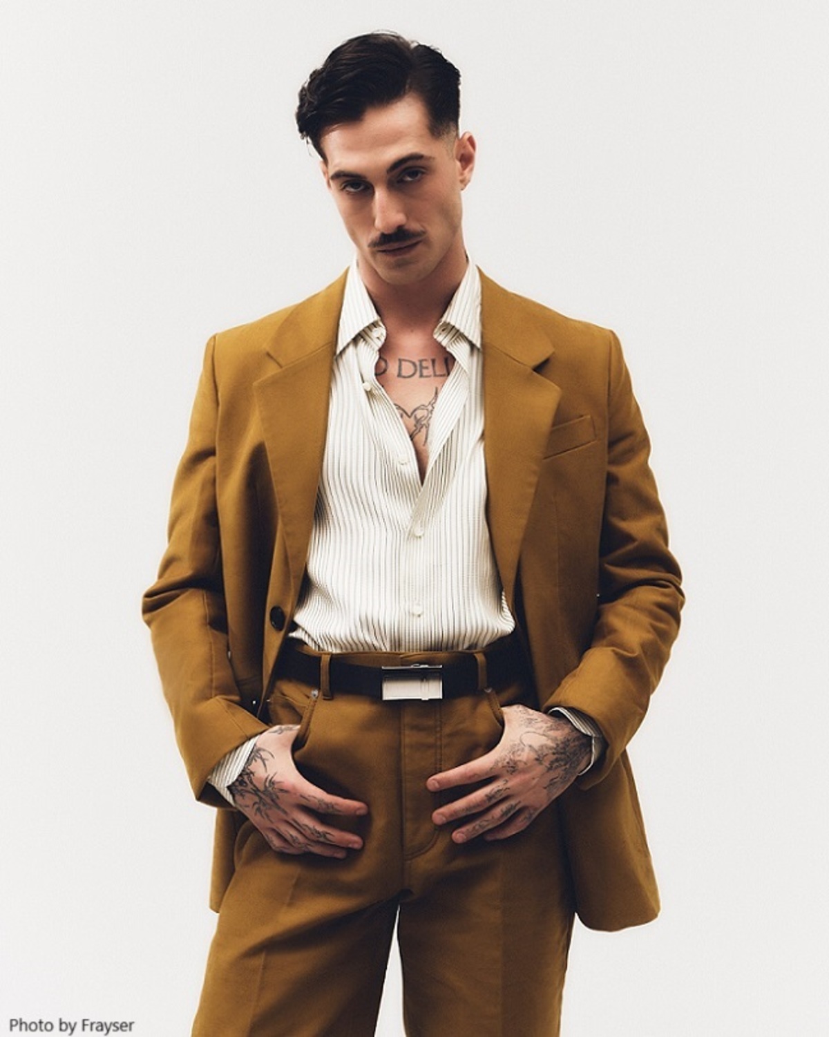 MÅNESKINのヴォーカリスト Damiano David、米TV番組での「Born With A Broken Heart ...